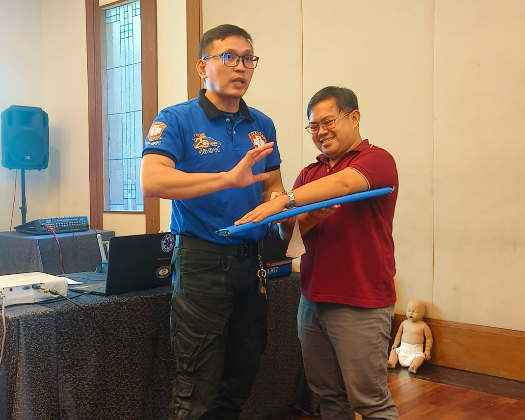 Lifeline Standard First Aid & Basic Life Support Training – Lifeline 16911